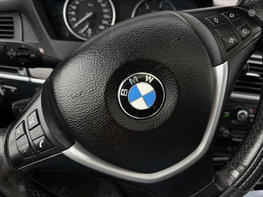 Black BMW X5 2008 in Klaipeda, with an engine capacity of 2.99 L and mileage of 229 thousand km for 6499 €, photo 19 on AUTOMOTO.COM.LV