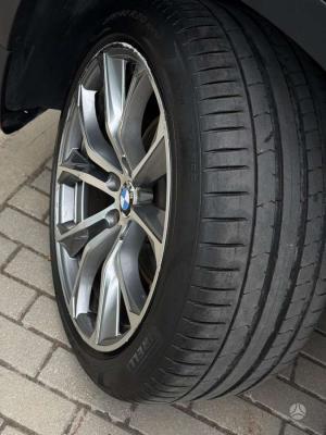 Black BMW X5 2008 in Klaipeda, with an engine capacity of 2.99 L and mileage of 229 thousand km for 6499 €, photo 20 on AUTOMOTO.COM.LV
