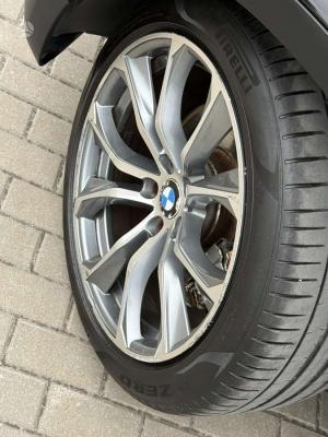 Black BMW X5 2008 in Klaipeda, with an engine capacity of 2.99 L and mileage of 229 thousand km for 6499 €, photo 28 on AUTOMOTO.COM.LV