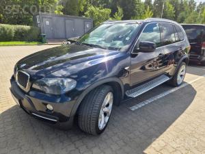 Black BMW X5 2008 in Riga, with an engine capacity of 3.00 L and mileage of 330 thousand km for 8500 €, photo  on AUTOMOTO.COM.LV