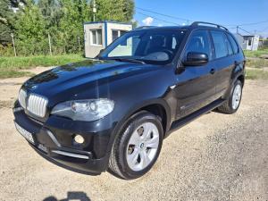 Melns BMW X5 2008 Rīga, ar dzinēja tilpumu 3.00 L un nobraukumu 236 tūkst. km par 9995 €, foto  vietnē AUTOMOTO.COM.LV