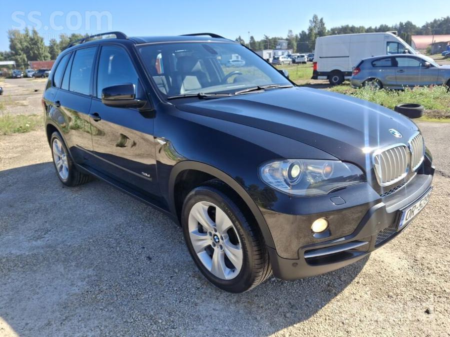 Melns BMW X5 2008 Rīga, ar dzinēja tilpumu 3.00 L un nobraukumu 236 tūkst. km par 9995 €, foto 5 vietnē AUTOMOTO.COM.LV