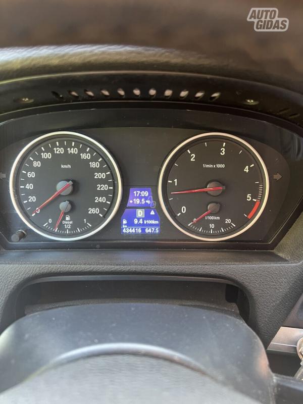 Black BMW X5 2008 in Pabrade, with an engine capacity of 3.00 L and mileage of 434 thousand km for 6700 €, photo 3 on AUTOMOTO.COM.LV