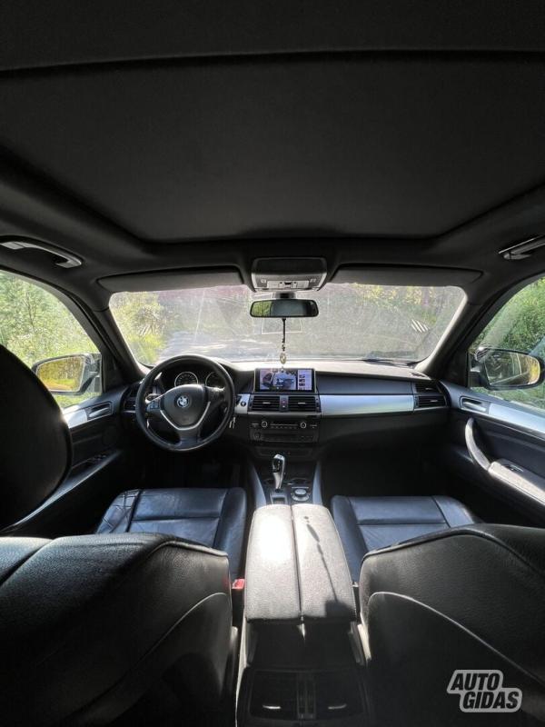 Black BMW X5 2008 in Pabrade, with an engine capacity of 3.00 L and mileage of 434 thousand km for 6700 €, photo 4 on AUTOMOTO.COM.LV