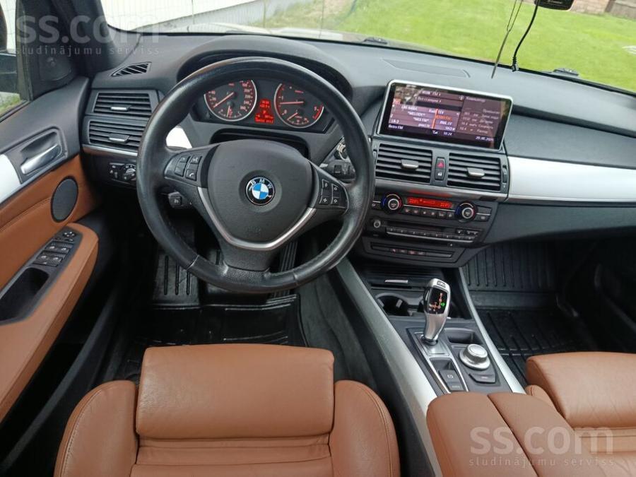 Black BMW X5 2008 in Riga, with an engine capacity of 3.00 L and mileage of 380 thousand km for 8999 €, photo 14 on AUTOMOTO.COM.LV