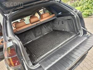 Black BMW X5 2008 in Riga, with an engine capacity of 3.00 L and mileage of 380 thousand km for 8999 €, photo 21 on AUTOMOTO.COM.LV