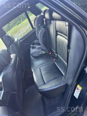 Black BMW X5 2008 in Rezekne, with an engine capacity of 3.00 L and mileage of 396 thousand km for 9300 €, photo 12 on AUTOMOTO.COM.LV