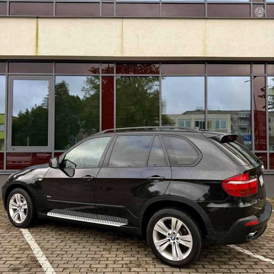 Melns BMW X5 2008 Kaišiadorys, ar dzinēja tilpumu 2.99 L un nobraukumu 282 tūkst. km par 6950 €, foto 6 vietnē AUTOMOTO.COM.LV