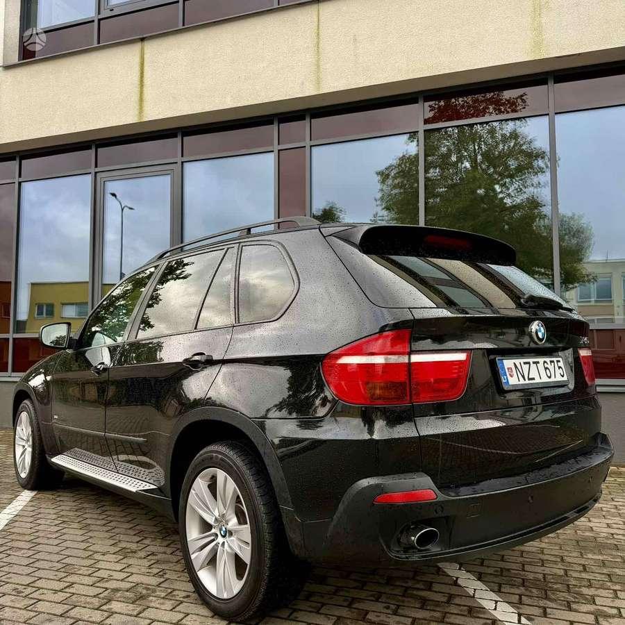 Melns BMW X5 2008 Kaišiadorys, ar dzinēja tilpumu 2.99 L un nobraukumu 282 tūkst. km par 6950 €, foto 8 vietnē AUTOMOTO.COM.LV