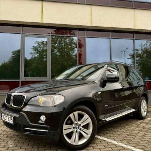 Black BMW X5 2008 in Kaisiadorys, with an engine capacity of 2.99 L and mileage of 282 thousand km for 6950 €, photo  on AUTOMOTO.COM.LV