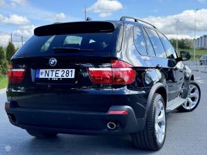 Melns BMW X5 2008 Kauņa, ar dzinēja tilpumu 2.99 L un nobraukumu 198 tūkst. km par 11999 €, foto 10 vietnē AUTOMOTO.COM.LV