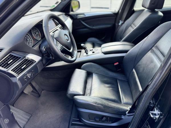 БМВ Х5 2008 в Каунас на AUTOMOTO.COM.LV Черный БМВ Х5 2008 в Каунас, объемом двигателя 2.99 л и пробегом 198 тыс. км за 11999 €, фото 11 на AUTOMOTO.COM.LV