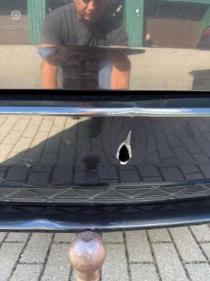 Melns BMW X5 2008 Gargždai, ar dzinēja tilpumu 2.99 L un nobraukumu 415 tūkst. km par 6500 €, foto 11 vietnē AUTOMOTO.COM.LV