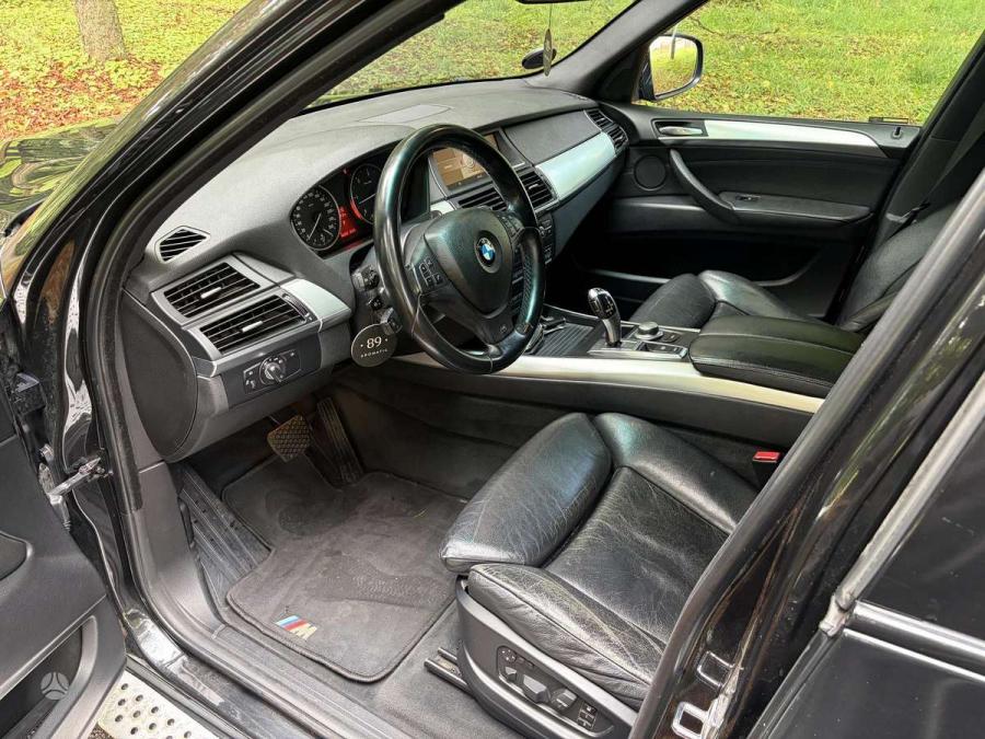 Melns BMW X5 2008 Kėdainiai, ar dzinēja tilpumu 2.99 L un nobraukumu 340 tūkst. km par 7500 €, foto 9 vietnē AUTOMOTO.COM.LV