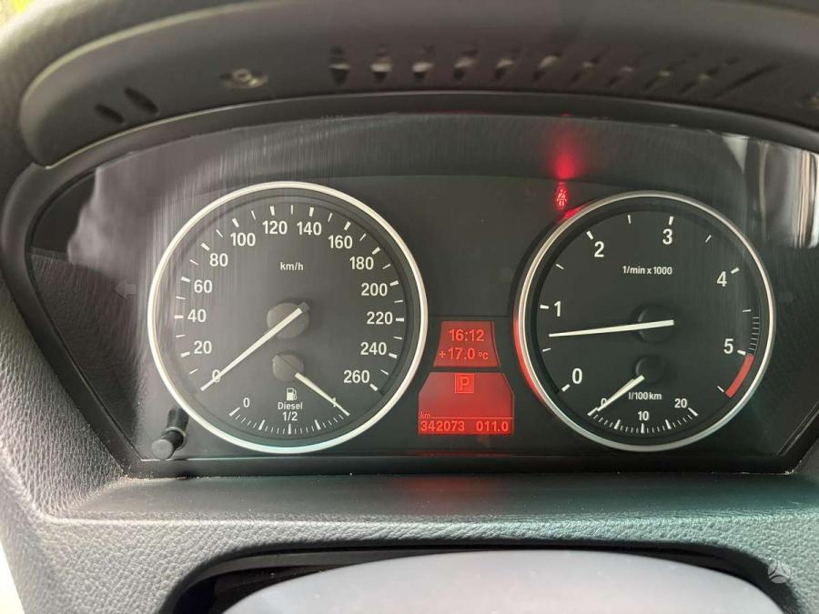 Melns BMW X5 2008 Kėdainiai, ar dzinēja tilpumu 2.99 L un nobraukumu 340 tūkst. km par 7500 €, foto 10 vietnē AUTOMOTO.COM.LV
