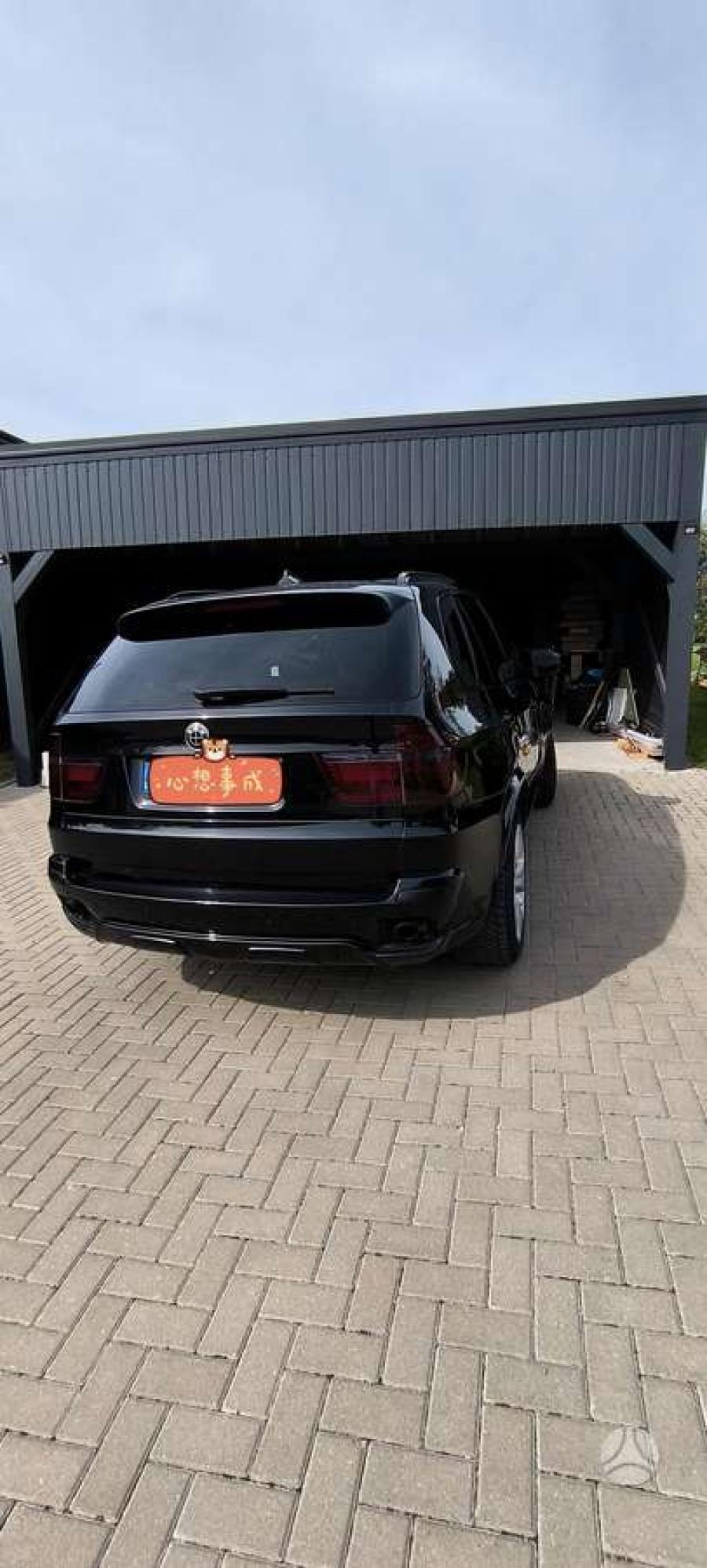 Black BMW X5 2008 in Vilnius, with an engine capacity of 2.99 L and mileage of 333 thousand km for 8000 €, photo 12 on AUTOMOTO.COM.LV