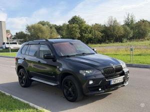 Melns BMW X5 2008 Kauņa, ar dzinēja tilpumu 2.99 L un nobraukumu 331 tūkst. km par 5350 €, foto 4 vietnē AUTOMOTO.COM.LV