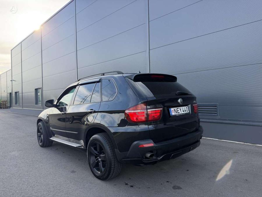 Melns BMW X5 2008 Kauņa, ar dzinēja tilpumu 2.99 L un nobraukumu 331 tūkst. km par 5350 €, foto 9 vietnē AUTOMOTO.COM.LV