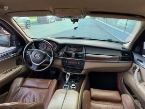 Melns BMW X5 2008 Kauņa, ar dzinēja tilpumu 2.99 L un nobraukumu 331 tūkst. km par 5350 €, foto 15 vietnē AUTOMOTO.COM.LV