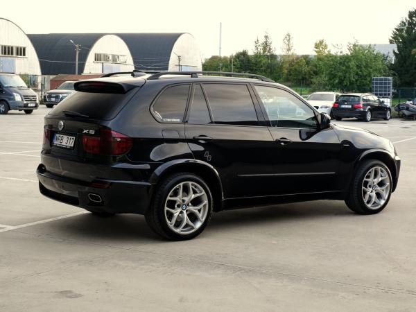БМВ Х5 2008 в Клайпеда на AUTOMOTO.COM.LV Черный БМВ Х5 2008 в Клайпеда, объемом двигателя 3.00 л и пробегом 312 тыс. км за 10000 €, фото 4 на AUTOMOTO.COM.LV