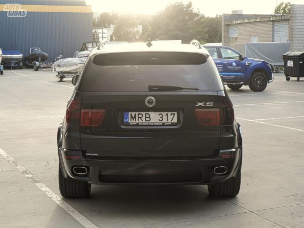БМВ Х5 2008 в Клайпеда на AUTOMOTO.COM.LV Черный БМВ Х5 2008 в Клайпеда, объемом двигателя 3.00 л и пробегом 312 тыс. км за 10000 €, фото 5 на AUTOMOTO.COM.LV