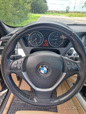 Black BMW X5 2008 in Parnu, with an engine capacity of 3.00 L and mileage of 271 thousand km for 6900 €, photo 18 on AUTOMOTO.COM.LV