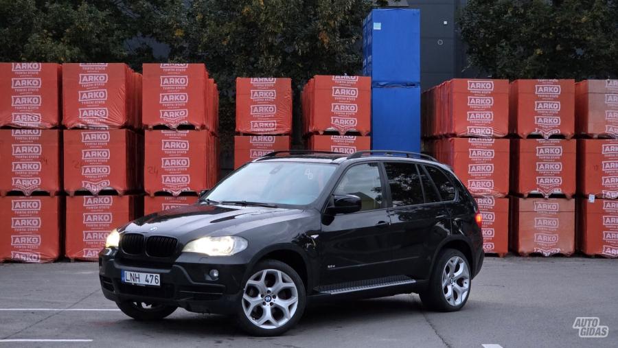 Black BMW X5 2008 in Alytus, with an engine capacity of 3.00 L and mileage of 391 thousand km for 6650 €, photo 8 on AUTOMOTO.COM.LV