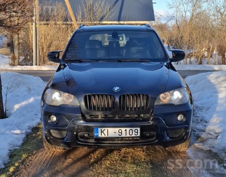 Black BMW X5 2008 in Rezekne, with an engine capacity of 3.00 L and mileage of 484 thousand km for 8500 €, photo 11 on AUTOMOTO.COM.LV