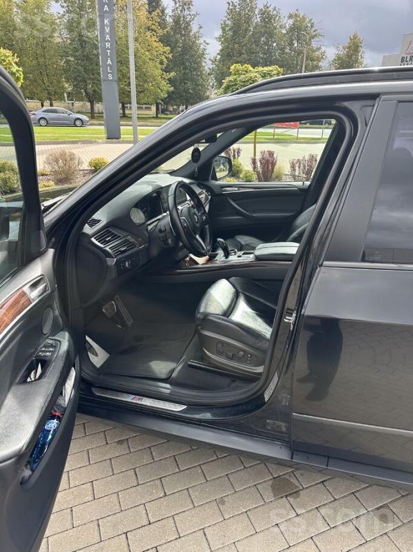 Melns BMW X5 2008 Rīga, ar dzinēja tilpumu 3.00 L un nobraukumu 320 tūkst. km par 10000 €, foto 8 vietnē AUTOMOTO.COM.LV