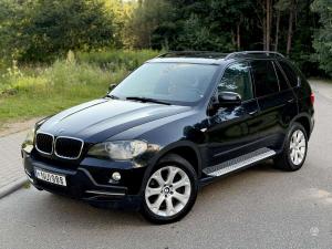 Черный БМВ Х5 2008 в Вильнюс, объемом двигателя 3.00 л и пробегом 284 тыс. км за 6500 €, фото 3 на AUTOMOTO.COM.LV