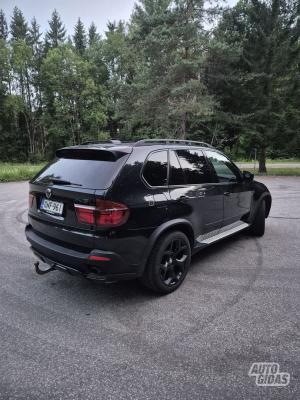Melns BMW X5 2008 Plungė, ar dzinēja tilpumu 3.00 L un nobraukumu 296 tūkst. km par 8250 €, foto 5 vietnē AUTOMOTO.COM.LV