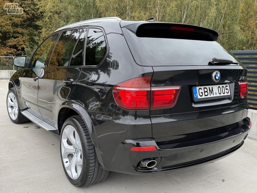 Melns BMW X5 2008 Viļņa, ar dzinēja tilpumu 3.00 L un nobraukumu 384 tūkst. km par 7440 €, foto 3 vietnē AUTOMOTO.COM.LV