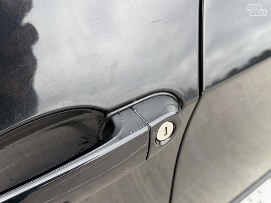 Melns BMW X5 2008 Viļņa, ar dzinēja tilpumu 3.00 L un nobraukumu 384 tūkst. km par 7440 €, foto 12 vietnē AUTOMOTO.COM.LV
