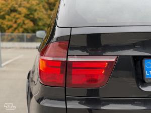 Melns BMW X5 2008 Viļņa, ar dzinēja tilpumu 3.00 L un nobraukumu 384 tūkst. km par 7440 €, foto 16 vietnē AUTOMOTO.COM.LV