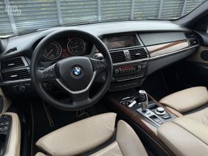 Melns BMW X5 2008 Viļņa, ar dzinēja tilpumu 3.00 L un nobraukumu 384 tūkst. km par 7440 €, foto 17 vietnē AUTOMOTO.COM.LV