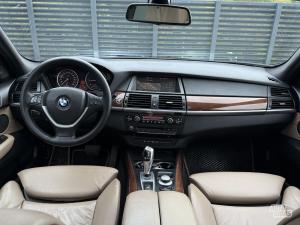 Melns BMW X5 2008 Viļņa, ar dzinēja tilpumu 3.00 L un nobraukumu 384 tūkst. km par 7440 €, foto 18 vietnē AUTOMOTO.COM.LV