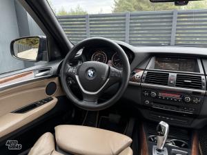 Melns BMW X5 2008 Viļņa, ar dzinēja tilpumu 3.00 L un nobraukumu 384 tūkst. km par 7440 €, foto 19 vietnē AUTOMOTO.COM.LV