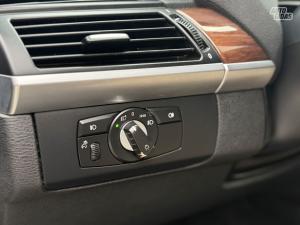 Melns BMW X5 2008 Viļņa, ar dzinēja tilpumu 3.00 L un nobraukumu 384 tūkst. km par 7440 €, foto 30 vietnē AUTOMOTO.COM.LV