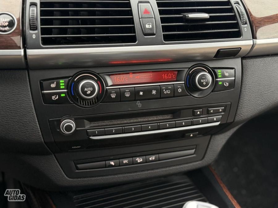 Melns BMW X5 2008 Viļņa, ar dzinēja tilpumu 3.00 L un nobraukumu 384 tūkst. km par 7440 €, foto 32 vietnē AUTOMOTO.COM.LV