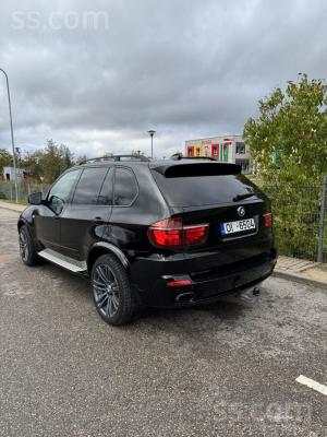 Melns BMW X5 2008 Tukums, ar dzinēja tilpumu 3.00 L un nobraukumu 490 tūkst. km par 7999 €, foto 8 vietnē AUTOMOTO.COM.LV