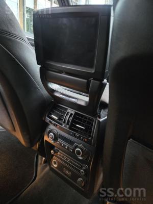 Black BMW X5 2008 in Riga, with an engine capacity of 3.00 L and mileage of 0 thousand km for 9500 €, photo 11 on AUTOMOTO.COM.LV