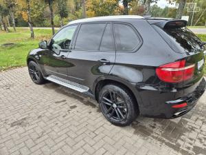 Melns BMW X5 2008 Kauņa, ar dzinēja tilpumu 3.00 L un nobraukumu 310 tūkst. km par 8700 €, foto 5 vietnē AUTOMOTO.COM.LV