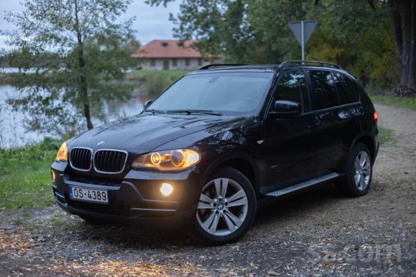Melns BMW X5 2008 Rīga, ar dzinēja tilpumu 3.00 L un nobraukumu 283 tūkst. km par 9500 €, foto 3 vietnē AUTOMOTO.COM.LV