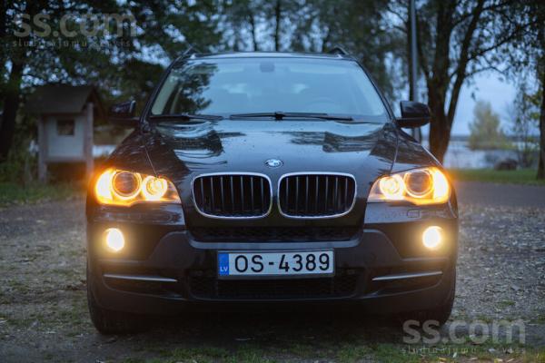 Melns BMW X5 2008 Rīga, ar dzinēja tilpumu 3.00 L un nobraukumu 283 tūkst. km par 9500 €, foto 6 vietnē AUTOMOTO.COM.LV