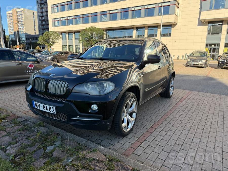 Melns BMW X5 2008 Rīga, ar dzinēja tilpumu 3.00 L un nobraukumu 260 tūkst. km par 8500 €, foto 4 vietnē AUTOMOTO.COM.LV