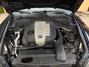 Melns BMW X5 2008 Rīga, ar dzinēja tilpumu 3.00 L un nobraukumu 260 tūkst. km par 8500 €, foto 21 vietnē AUTOMOTO.COM.LV