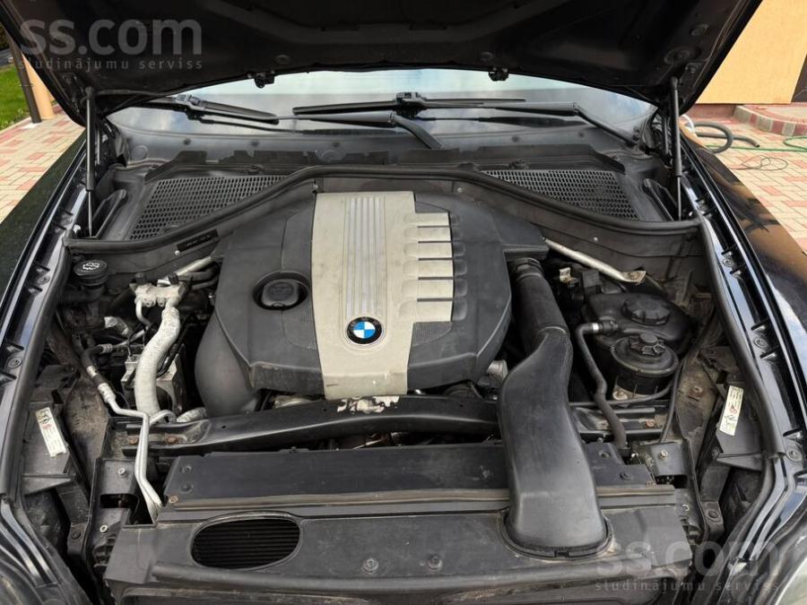 Melns BMW X5 2008 Rīga, ar dzinēja tilpumu 3.00 L un nobraukumu 260 tūkst. km par 8500 €, foto 21 vietnē AUTOMOTO.COM.LV