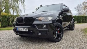 Black BMW X5 2008 in Utena, with an engine capacity of 3.00 L and mileage of 392 thousand km for 9390 €, photo 3 on AUTOMOTO.COM.LV