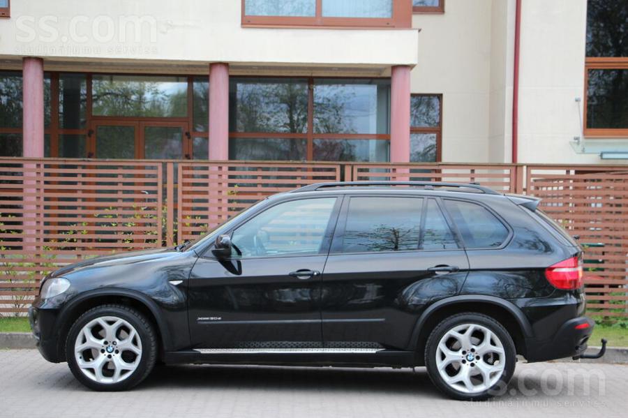 Melns BMW X5 2009 Rīga, ar dzinēja tilpumu 3.00 L un nobraukumu 224 tūkst. km par 10750 €, foto 8 vietnē AUTOMOTO.COM.LV