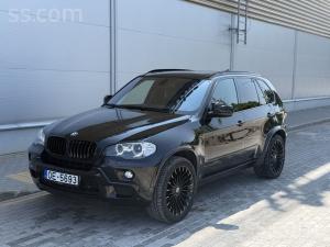 Black BMW X5 2009 in Riga, with an engine capacity of 3.00 L and mileage of 0 thousand km for 9900 €, photo 2 on AUTOMOTO.COM.LV